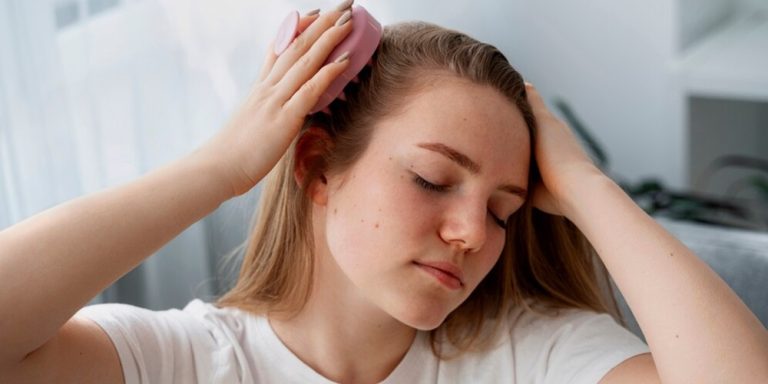 What Is Scalp Eczema Symptoms Causes And Treatment Options Zaren